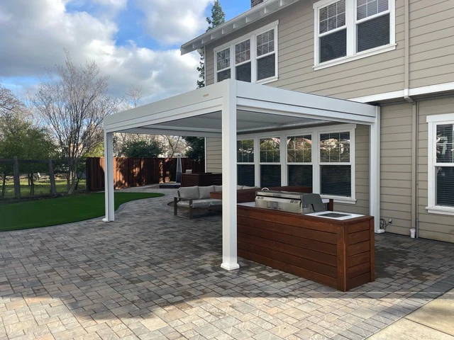 Bon Pergola Weatherproof Motorized Louvered Pergola with Lighting ...