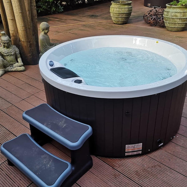 Canadian Spa Black Universal Spa Steps - KF-10061 | Vital Hydrotherapy